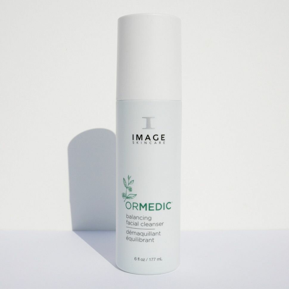 Image skincare Очищающий гель с алоэ ORMEDIC balancing facial cleanser
