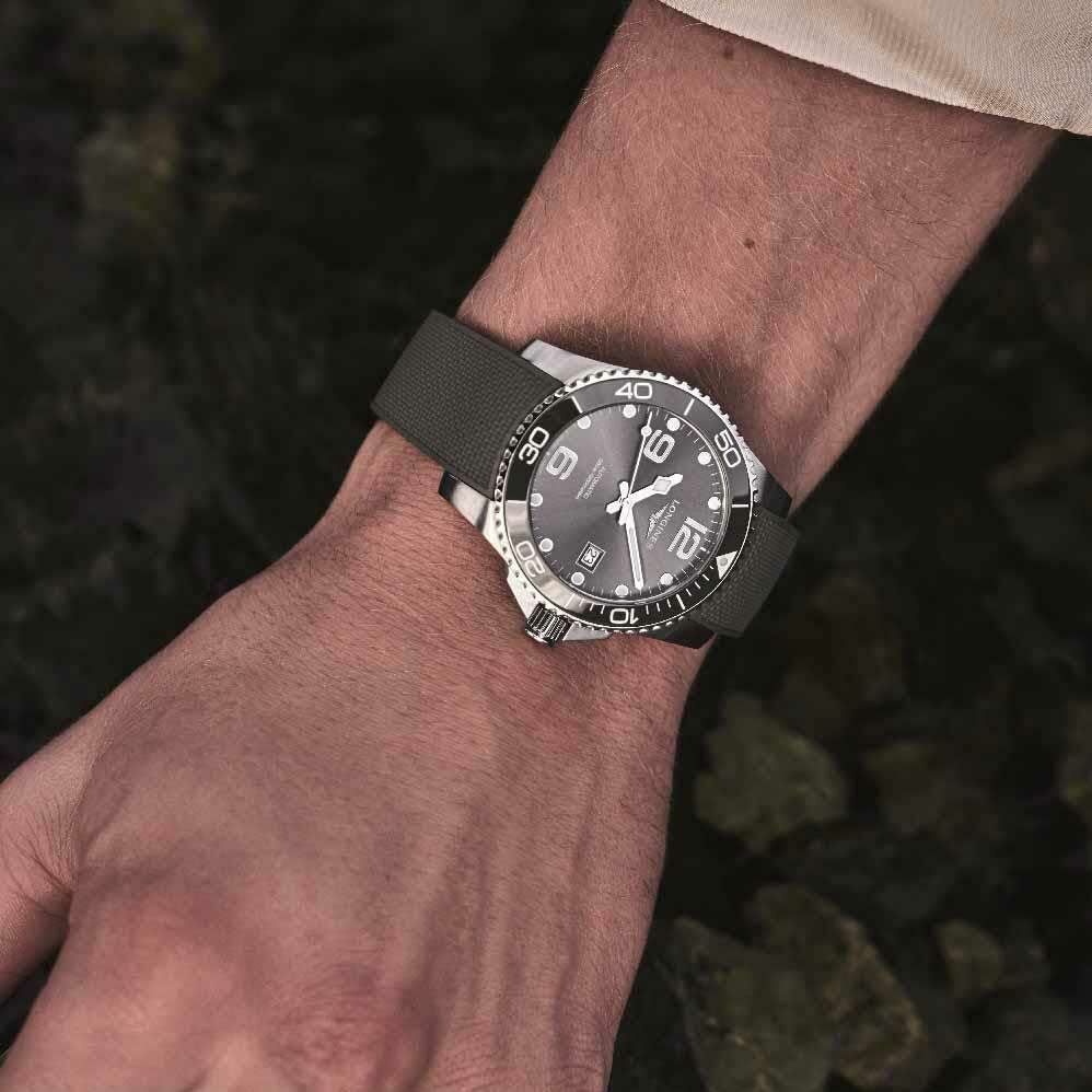 Наручные часы LONGINES, серебряный, серый — фото 1