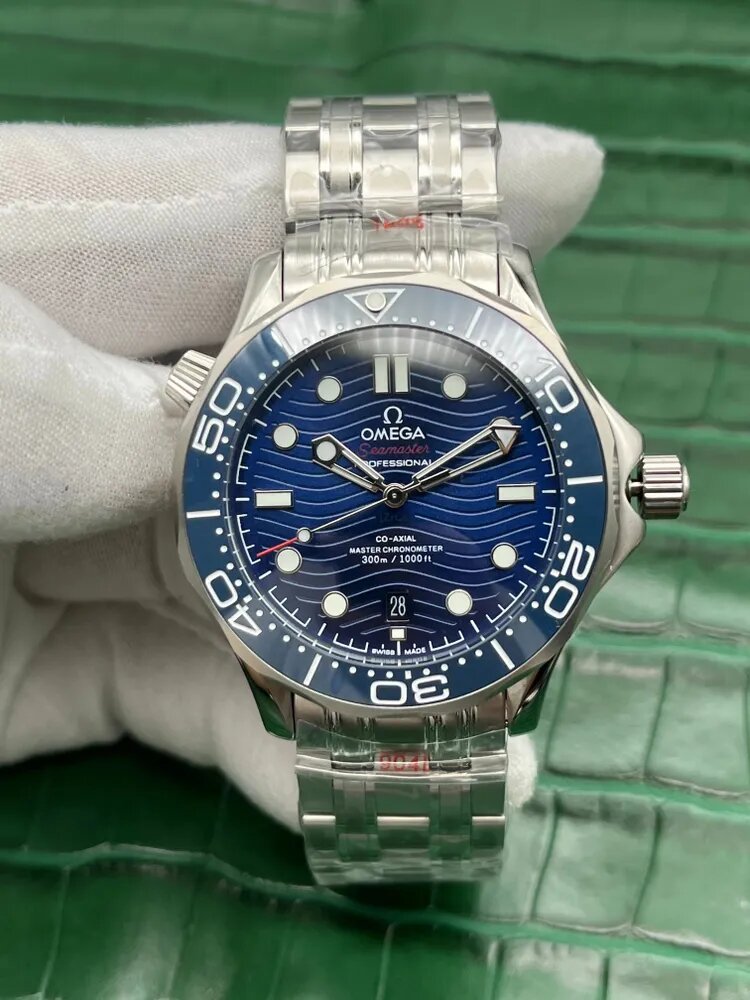 JuTongGuoJi Часы наручные Кварцевые