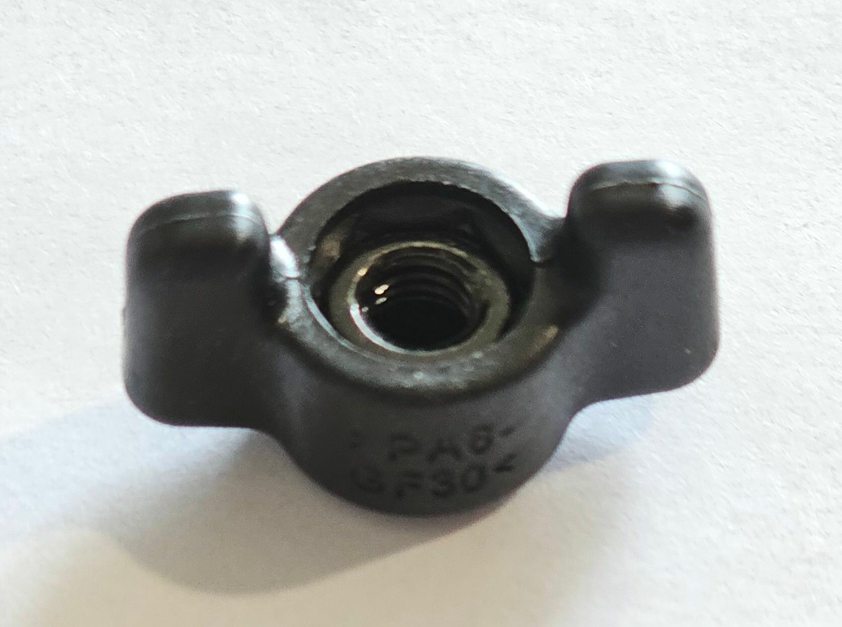 Гайка с накаткой M5 для 3710, 3712 Makita 252653-3