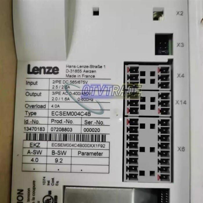 Модуль Lenze Drive ECSEM004C4B Inverter — фото 1