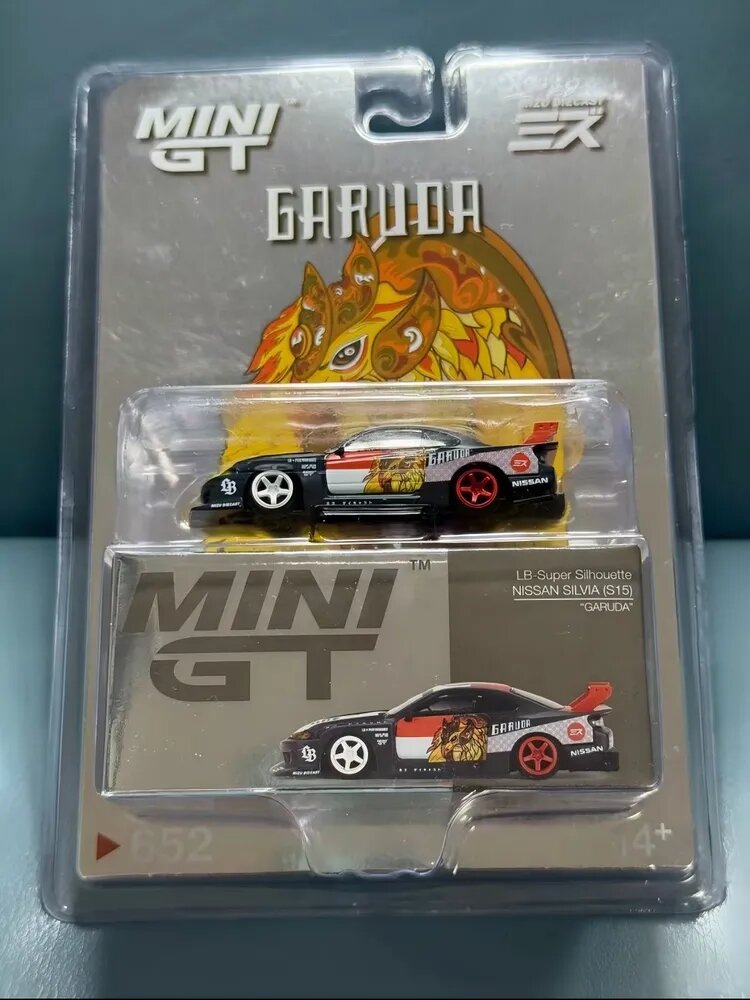 Машинка TSM MiniGT 1/64 #652 NISSAN S15 SILVIA Garuda LB-Silhouette WORKS GT Die-cast Alloy Car Model Collection Gift