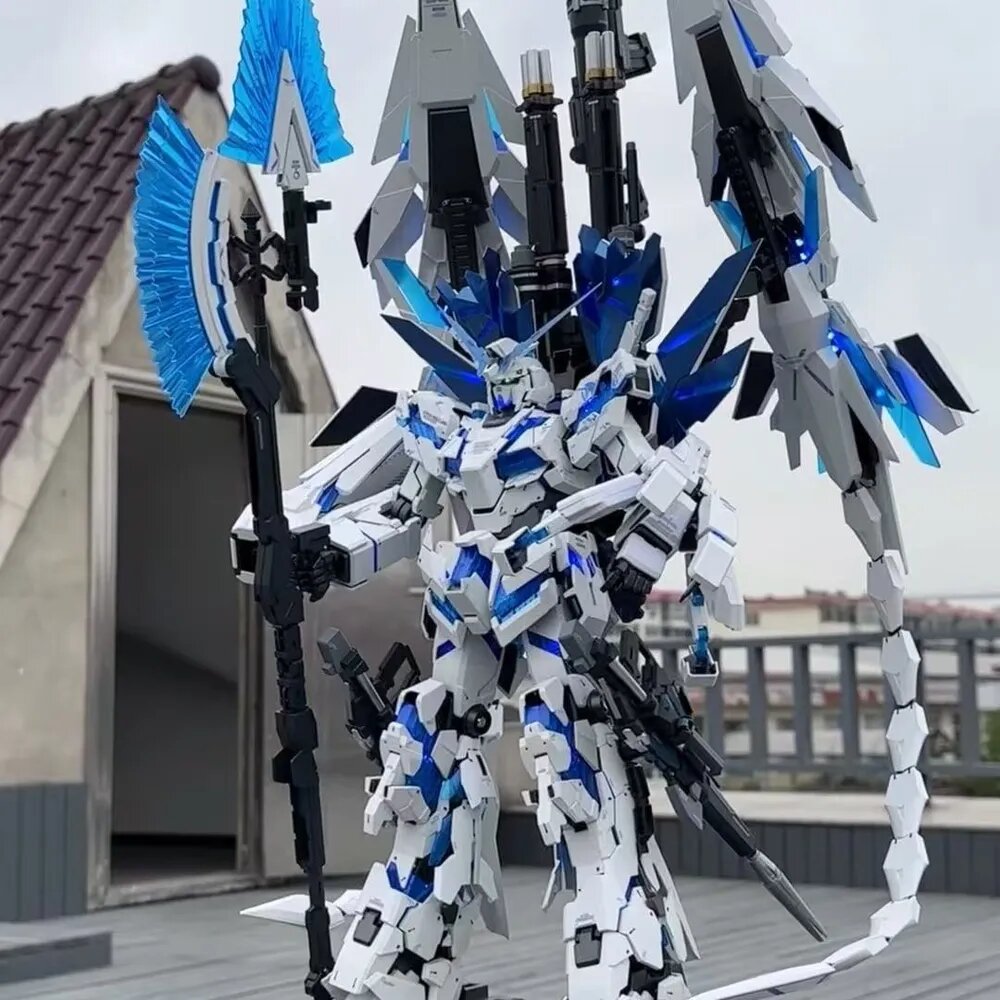 RX-0 Perfect Unicorn Gundam (MG 1/100, версия OVA) в режиме Священное разрушение . Модель для сборки