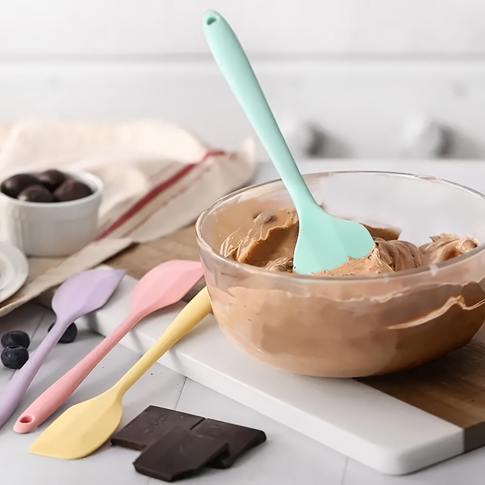 Набор силиконовых лопаток-скребков для выпечки и крема, 4 шт, розовый, фиолетовый, зеленый, желтый, термостойкие кухонные инструменты для разглаживания и снятия массы, для пекарен и ресторанов