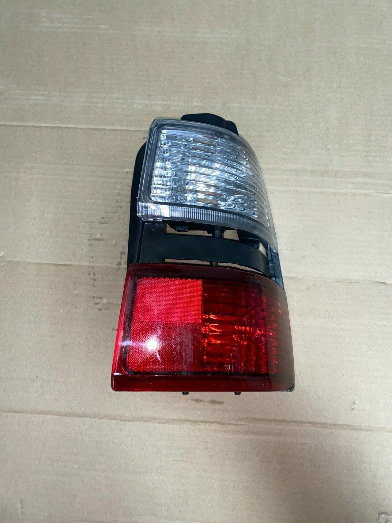 Стоп COROLLA AE100 WG 97-01 RH хруст ST-212-19B7R