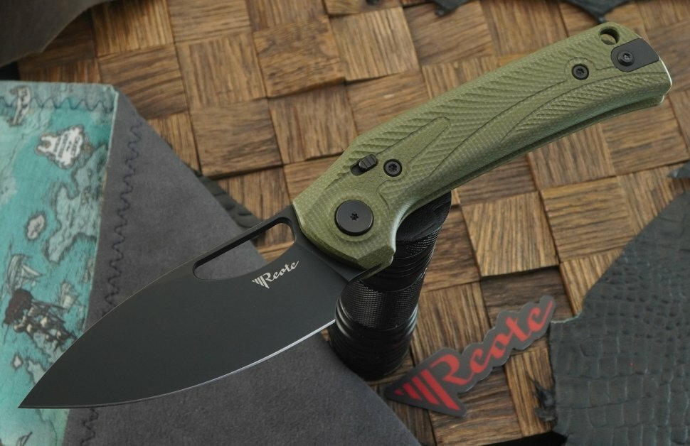 Складной нож Reate Knives PL-XE, сталь Nitro-V, Black PVD, рукоять зеленая микарта