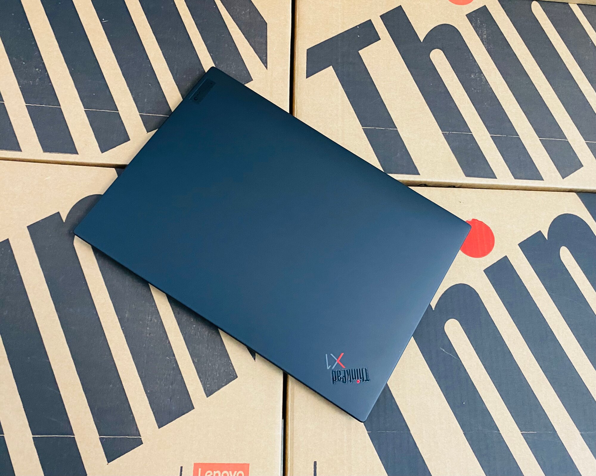 Lenovo ThinkPad X1 Carbon Gen 9 Intel Core i7-1185G7 1920/1080/32GB/512GB/Windows 11 Pro, Black