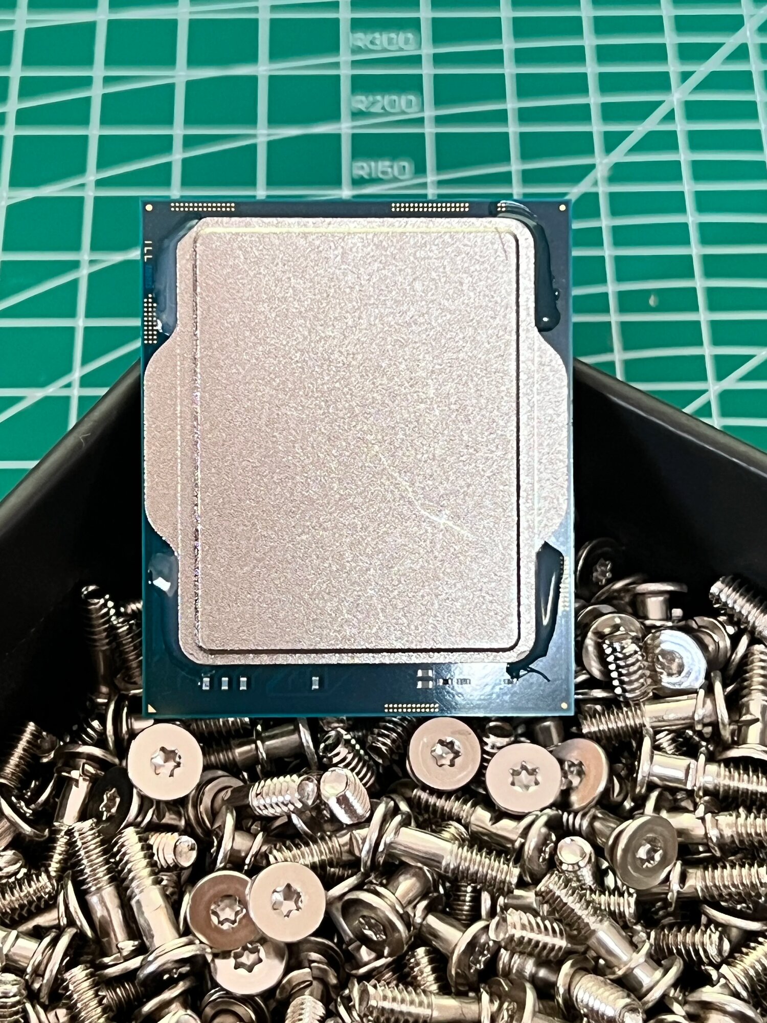 Процессор Intel Core i9-12900HX, Цвет: Q015-Covered version