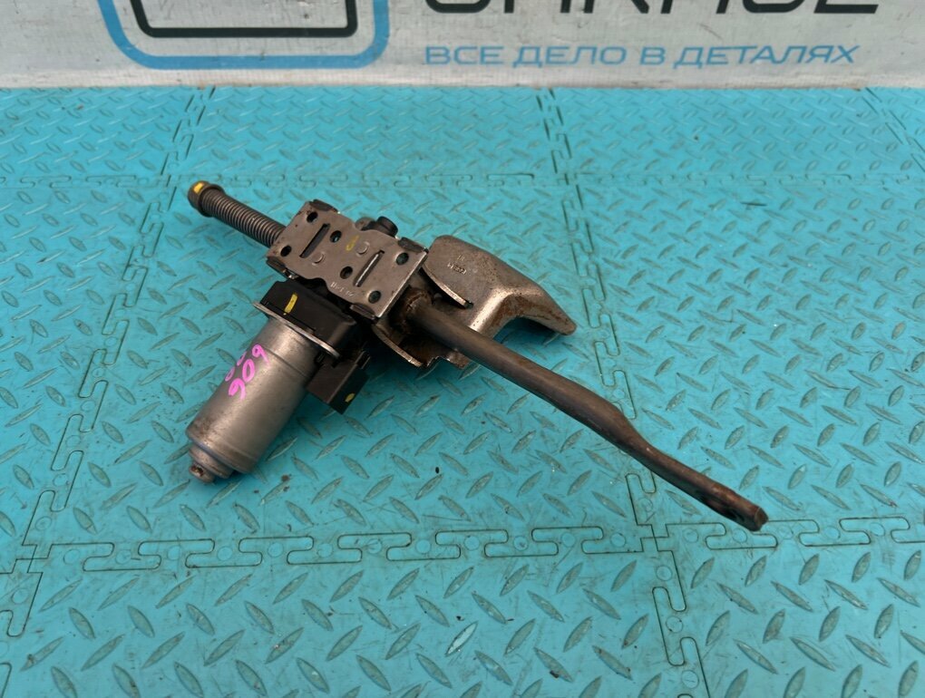 Моторчик сидения BMW X5 2015 F15 N57D30A 3.0 OEM 52107314222