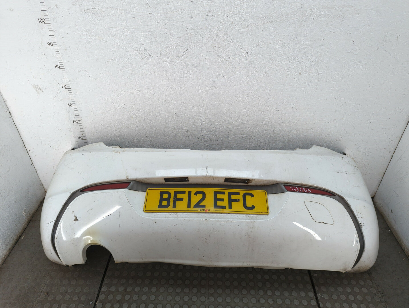 Бампер задний Opel Astra J Б/У