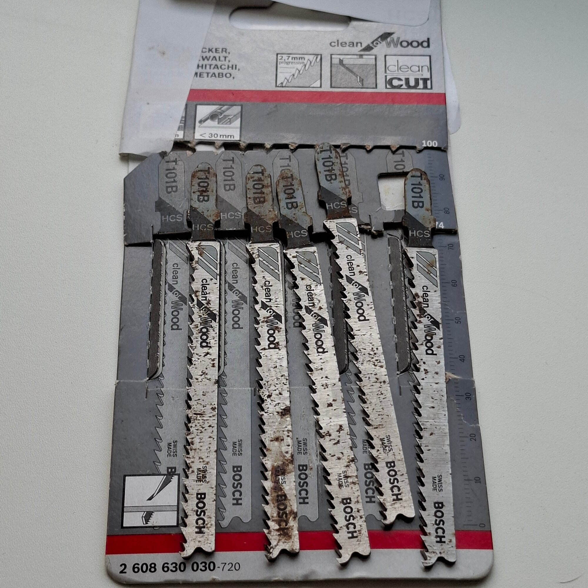 Пилки для лобзика Bosch T101B /БОШ CLEAN for Wood/ 2608630030 5 шт Чистые прямые пропилы в древесине и фанере