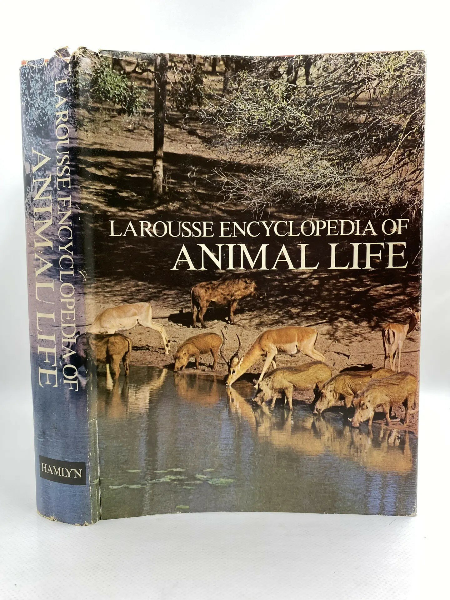 Larousse Encyclopedia of Animal Life (Энциклопедия жизни животных Ларусса)