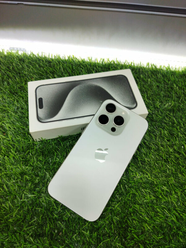 Смартфон iPhone 15 Pro 8GB / 128GB, 120 Гц ( White / Белый ) — фото 1