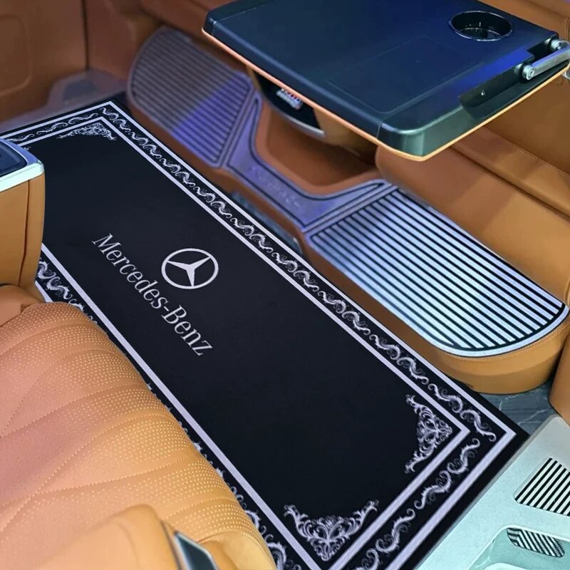 Непромокаемый коврик для средней части салона Mercedes V260/V260L и Vito, размер 132x50 см, черный цвет