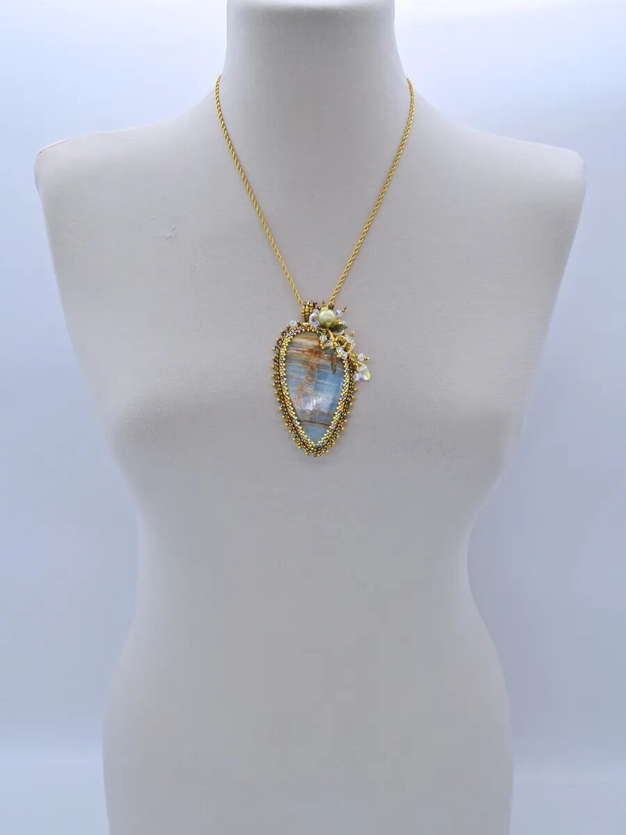 Колье, кристаллы Swarovski, оникс