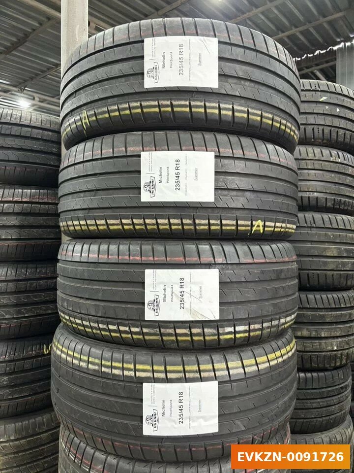 Комплект (4 шт) летних БУ шин Michelin Pilot Sport 4 Acoustic 235/45 R18 35% износ 8279603929