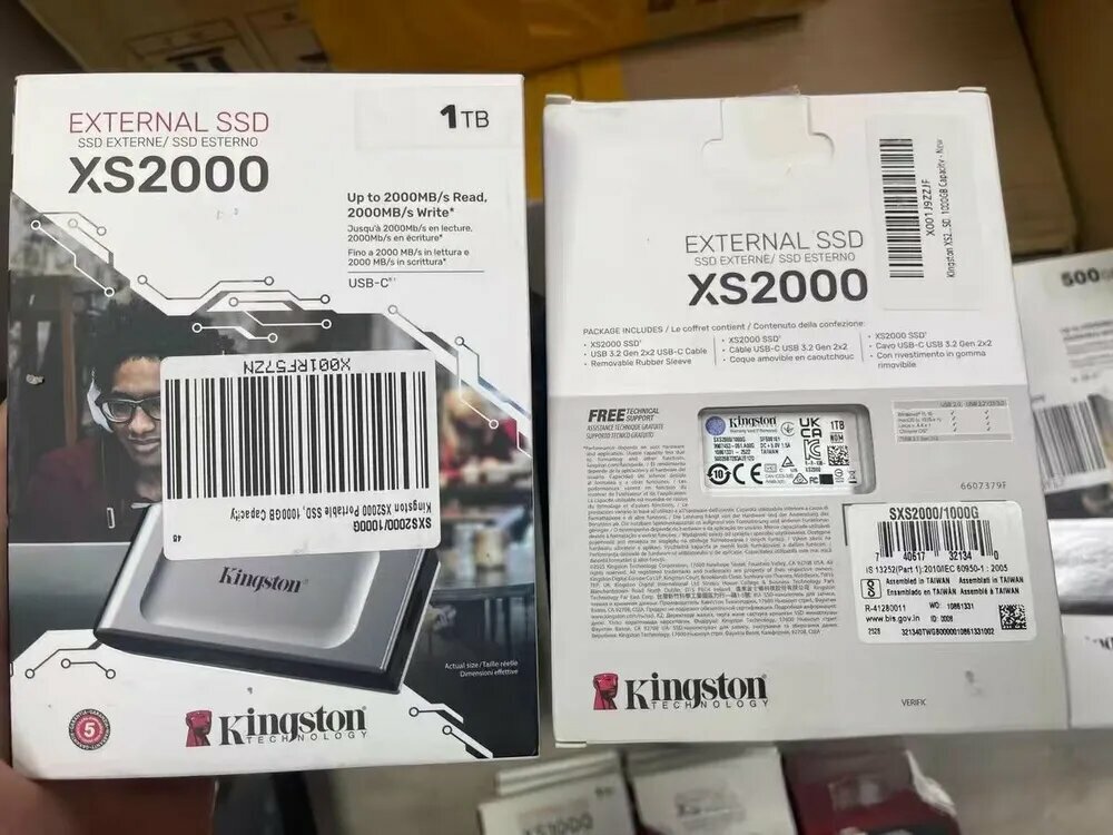 Накопитель SSD Kingston 1TB XS2000 SXS2000/1000GA USB3.2 Gen2x2-t&m