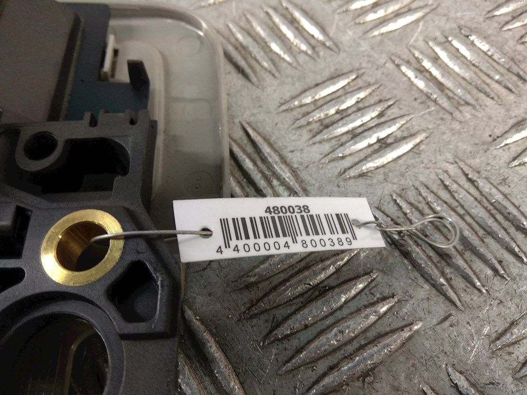 Плафон салонный / 480038 30669623 30669623 для Volvo XC90 1 (с пробегом)