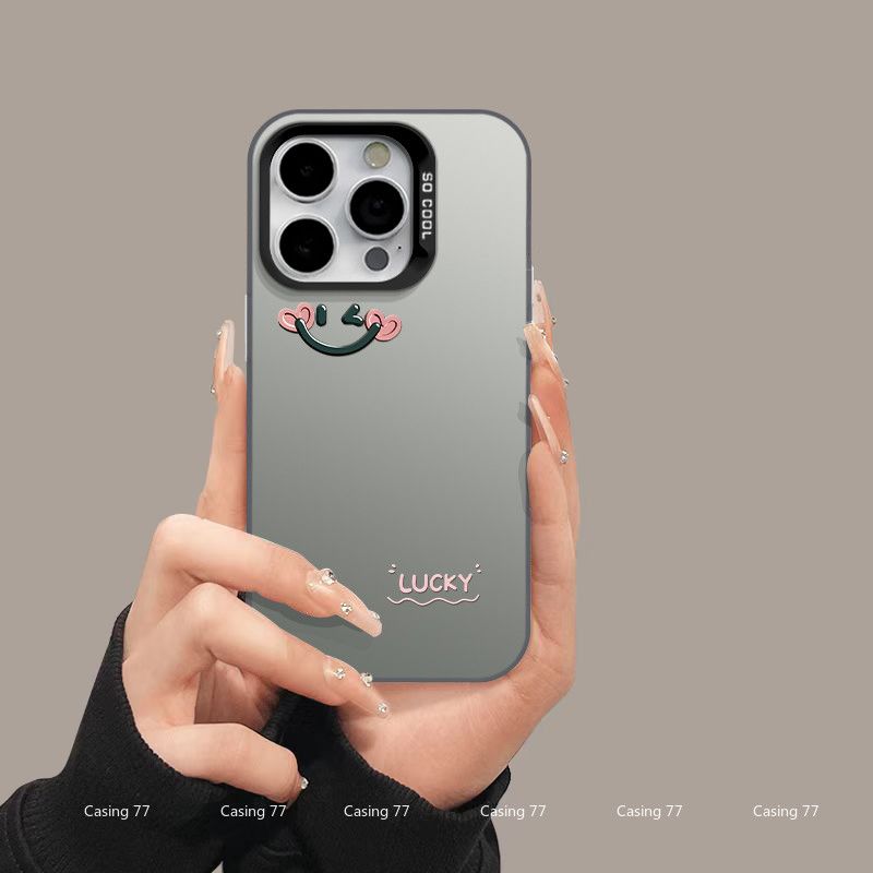 Чехол на Aйфон 13 Про / IPHONE 13 PRO Черный с принтом улыбка с сердечками силиконовый противоударный