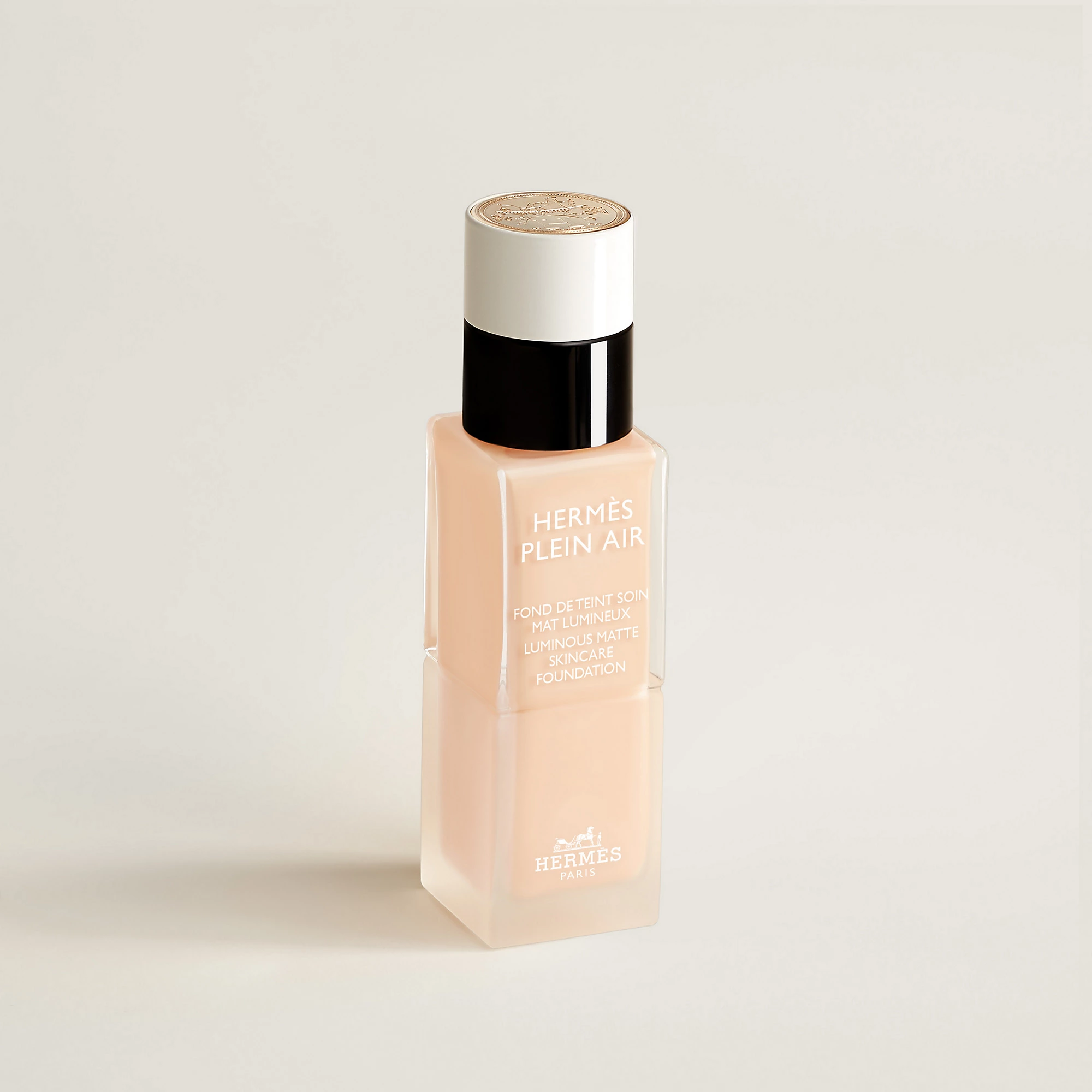 Тональные средства HERMES — фото 1