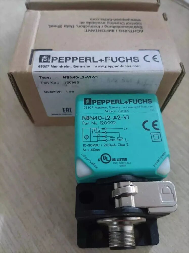 Ультразвуковой сенсор Pepperl+Fuchs NBN40-L2-A2-V1 датчик приближения
