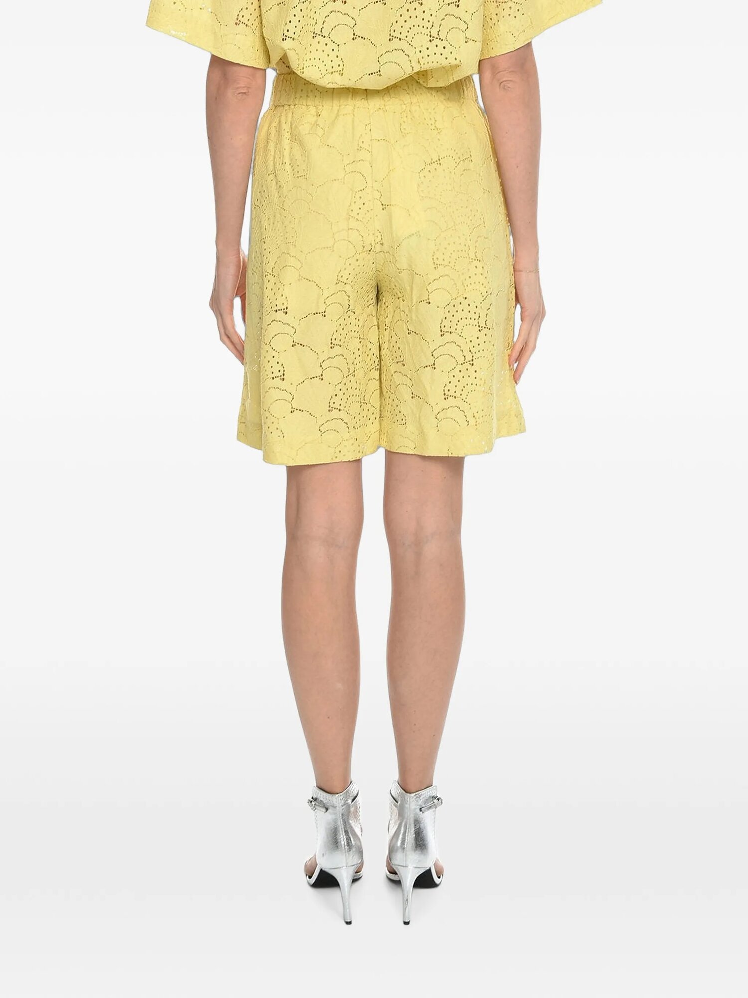 Шорты Samsoe Samsoe Perforated-pattern Karen shorts, размер 40, светло-желтый — фото 1