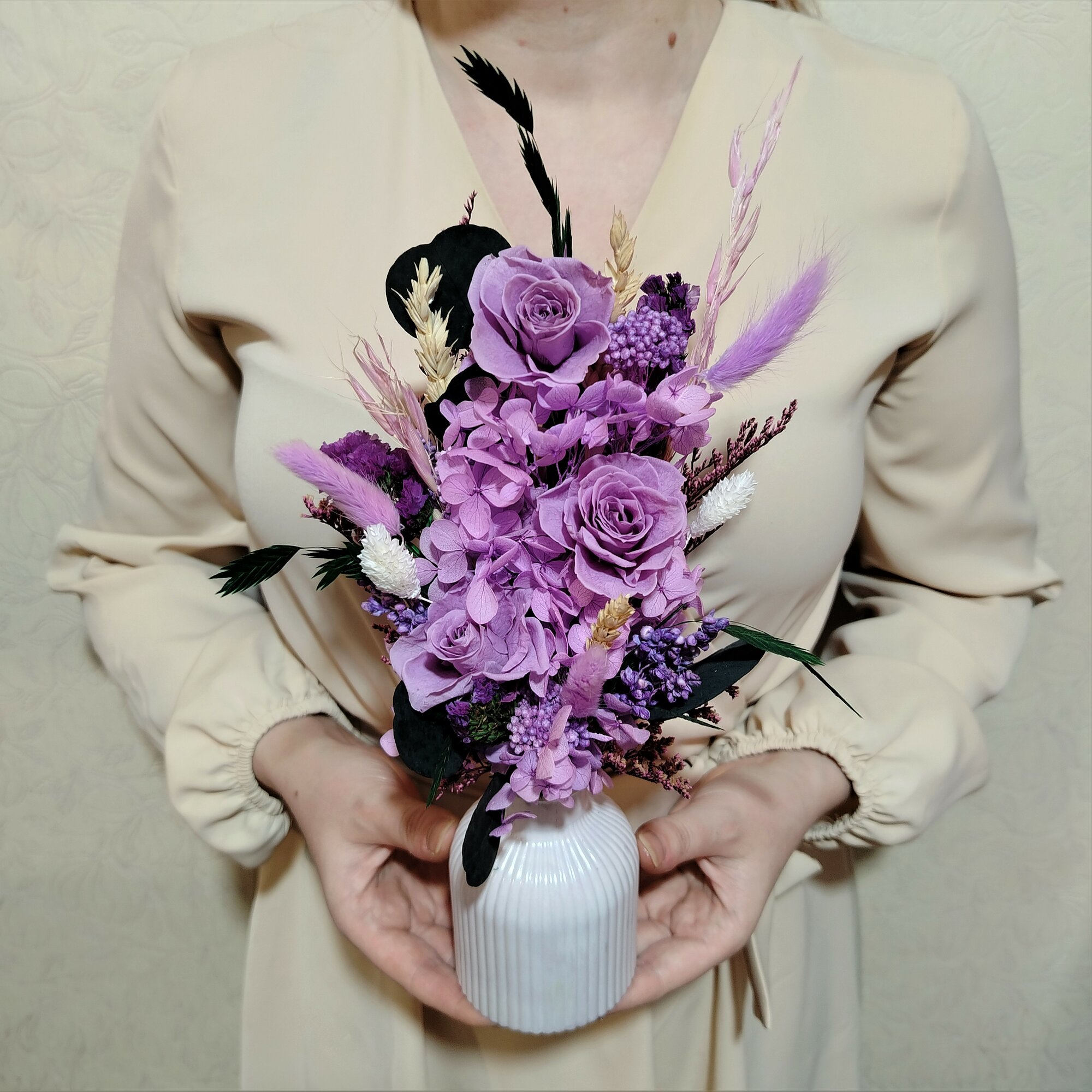 Композиция Floral Accord, стабилизированные сухоцветы, сиреневые розы, 15x27см