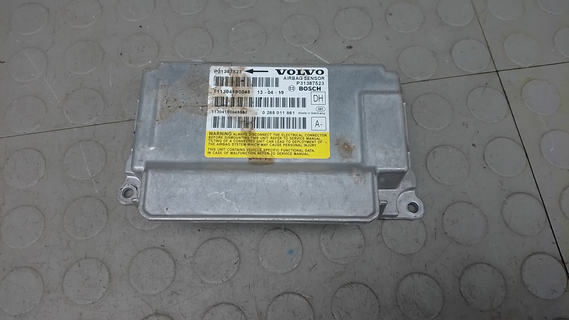 Блок управления airbag VOLVO V60 1, Номер 0285011881, p31387523