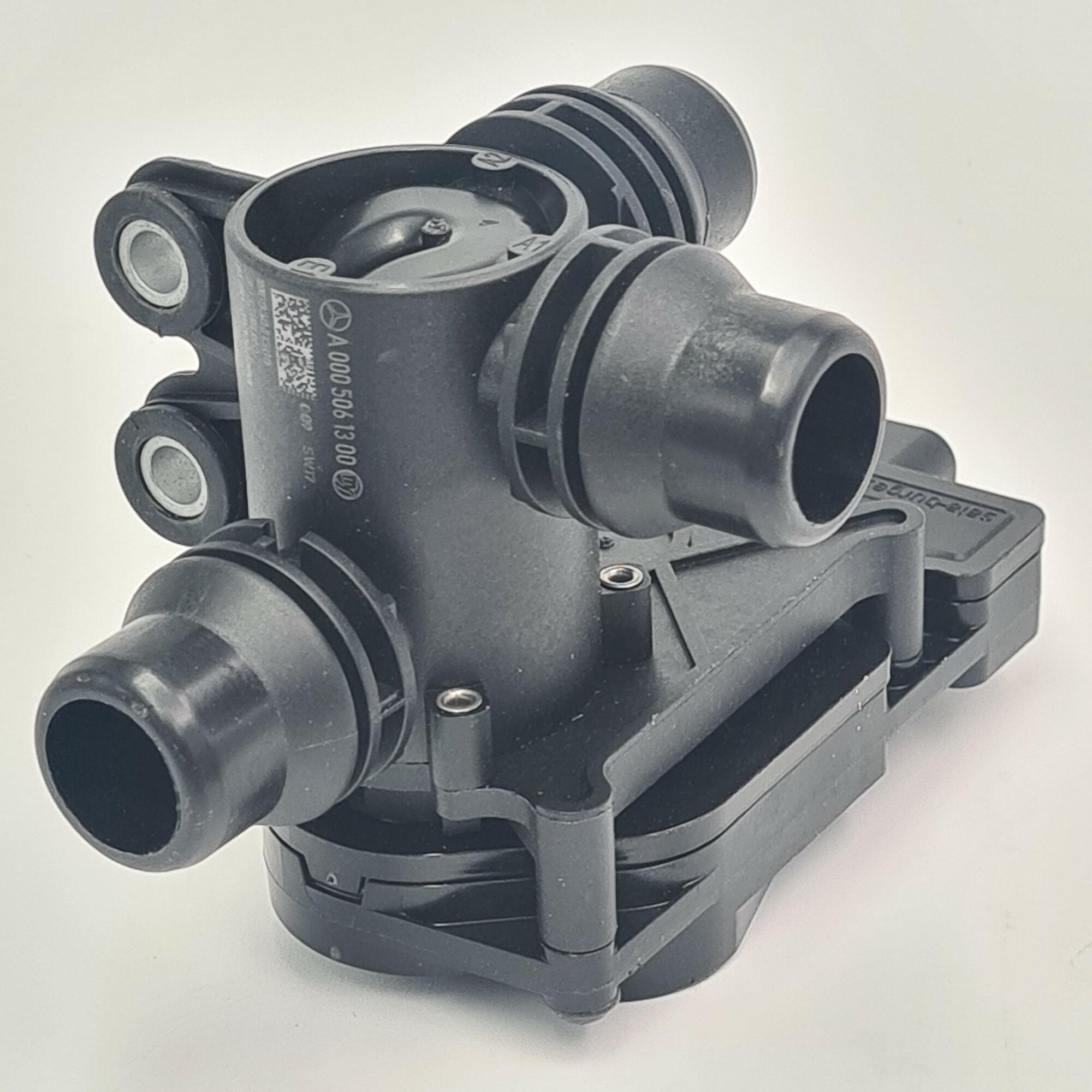 Клапан системы охлаждения MERCEDES BENZ A0005061300 ( A 000 506 13 00 )