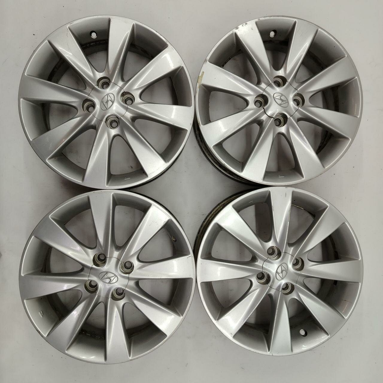 Колесные диски Hyundai 16x6 PCD 4x100 D54.1 ET52 (оригинал)