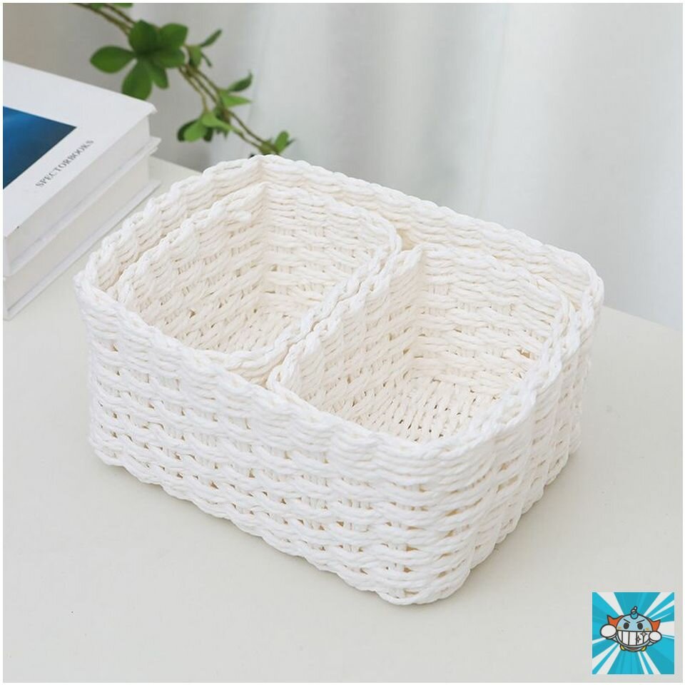 Корзина для игрушек белая, жесткая конструкция из метала, размеры 30х25х5 см, органайзер для хранения вещей