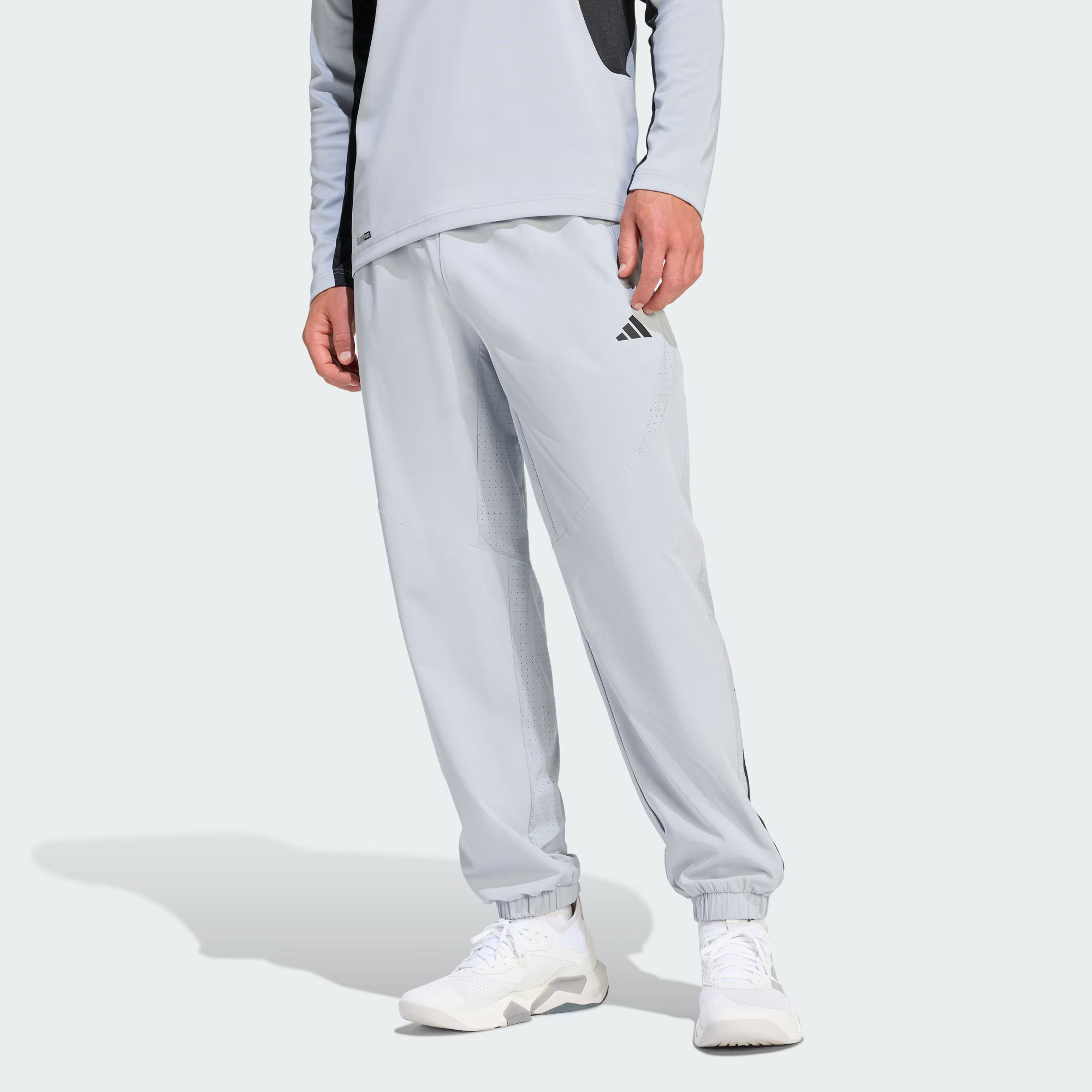 Брюки джоггеры adidas Essentials
