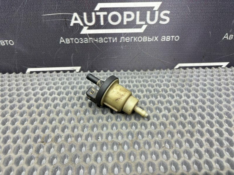 Клапан вентиляции топливного бака Chevrolet Lacetti 2009 (F16D3) Б/У с пробегом Арт. 18711