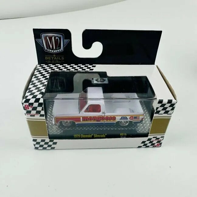 Машинка M2 Machines 1/64 1979 Chevrolet Silverado Mongoose Silver hub HS19 Die-cast Alloy Car Model Toy Gift