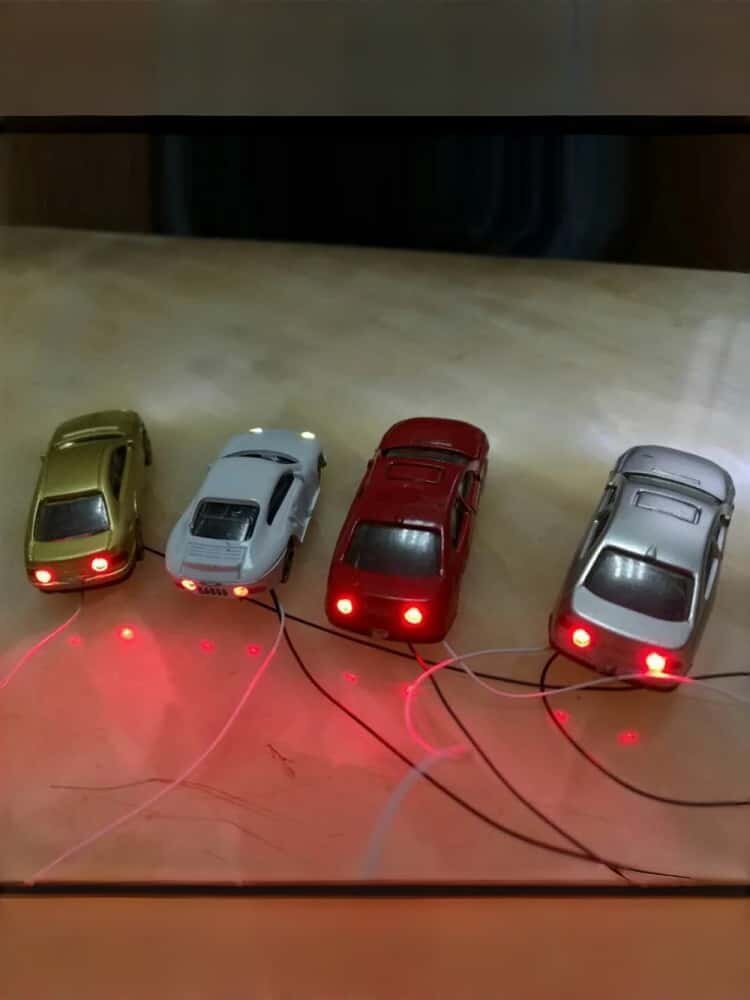 5шт. миниатюрный автомобиль с LED-подсветкой 12V 1:200 набор для макета