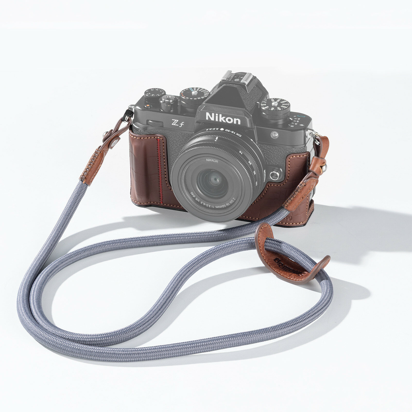 Кожаный чехол SmallRig 5096 Kit для Nikon Z f коричневый