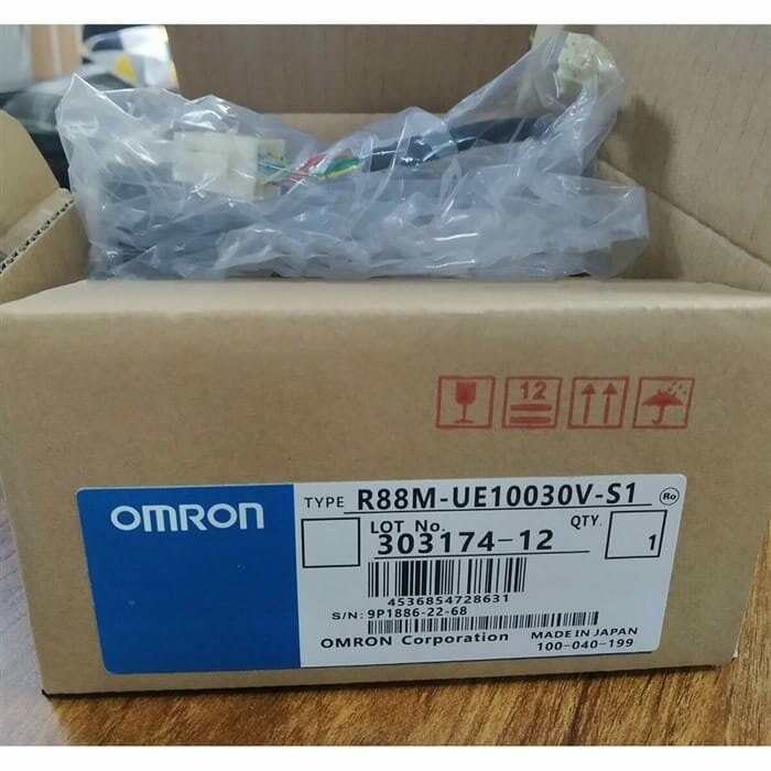 Модуль Omron R88M-UE10030V-S1