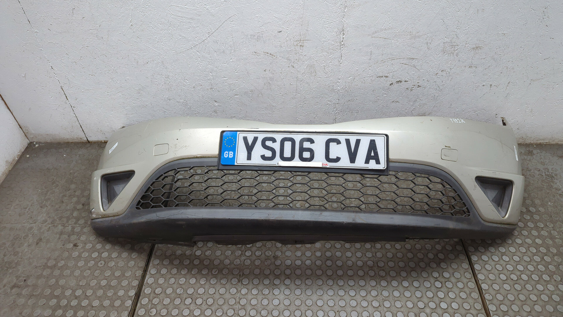 Бампер передний Honda Civic Б/У