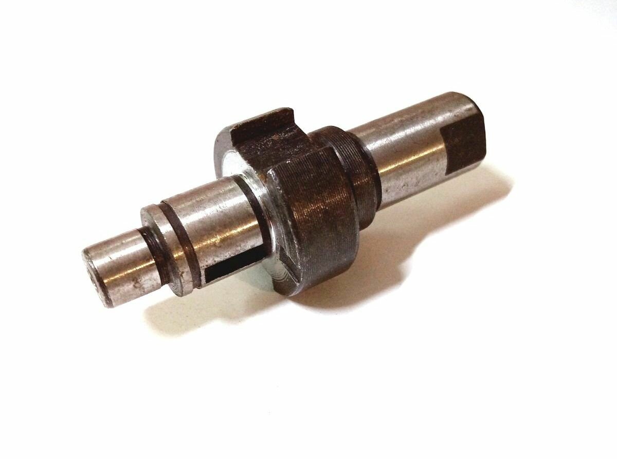 Шпиндель для пилы Интерскол ДП-165/1200, ДП-140/800