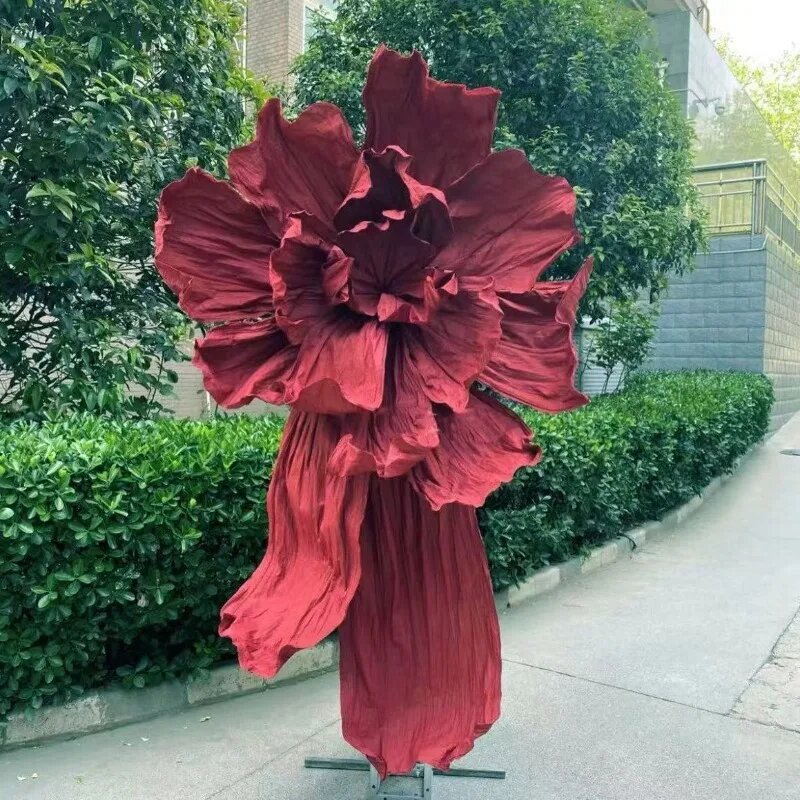 Искусственный гигантский цветок ириса из бумаги для декора Красный, 100cm, burgundy