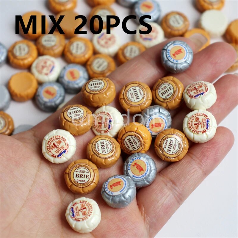 Миниатюрный сыр для кукольного домика Umedolly 1/6 20pcs chesse A
