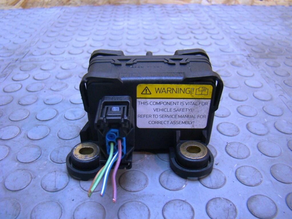 Датчик ускорения Land Rover Freelander 2 2007-2014 LR001055 (с пробегом) — фото 1