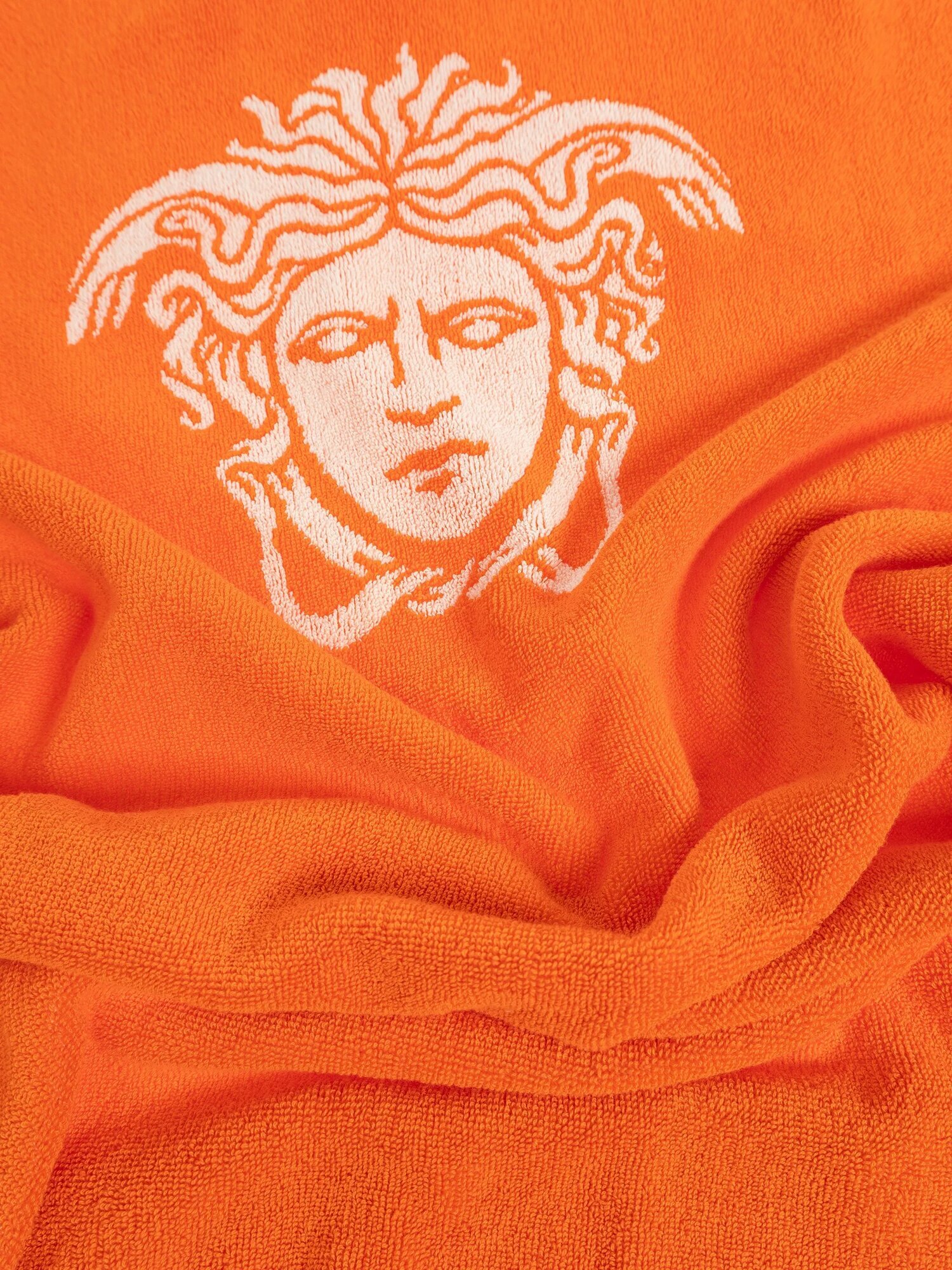 Халат Versace Logo-detail towel, размер OneSize, оранжевый — фото 1