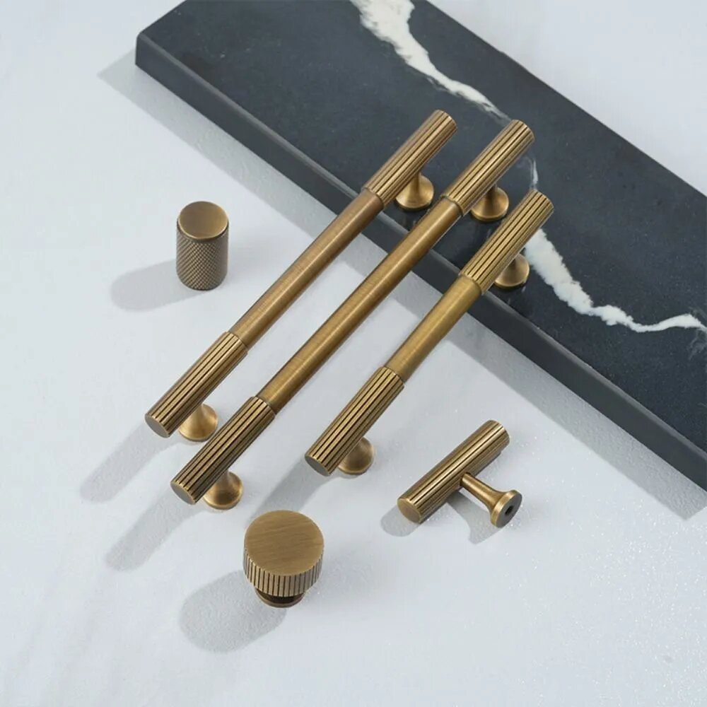 Ручка мебельная Solid Brass бронза модернизированная простая 200мм 162г — фото 1