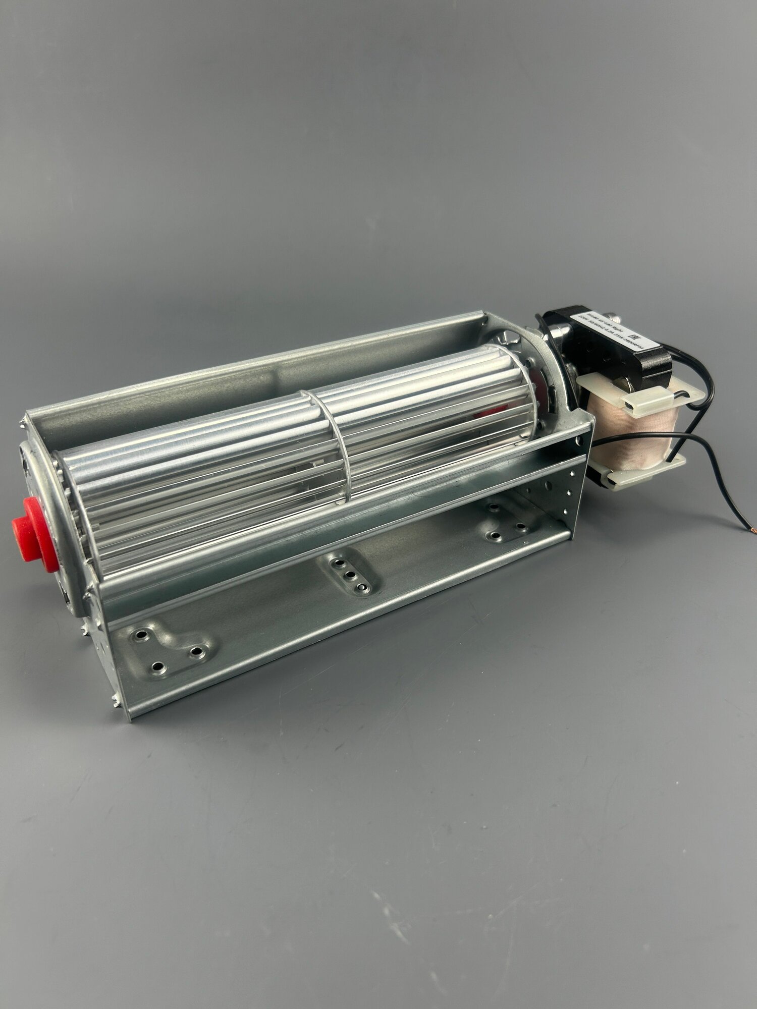 Вентилятор тангенциальный 25W 220V 2800RPM TF180х45 правый