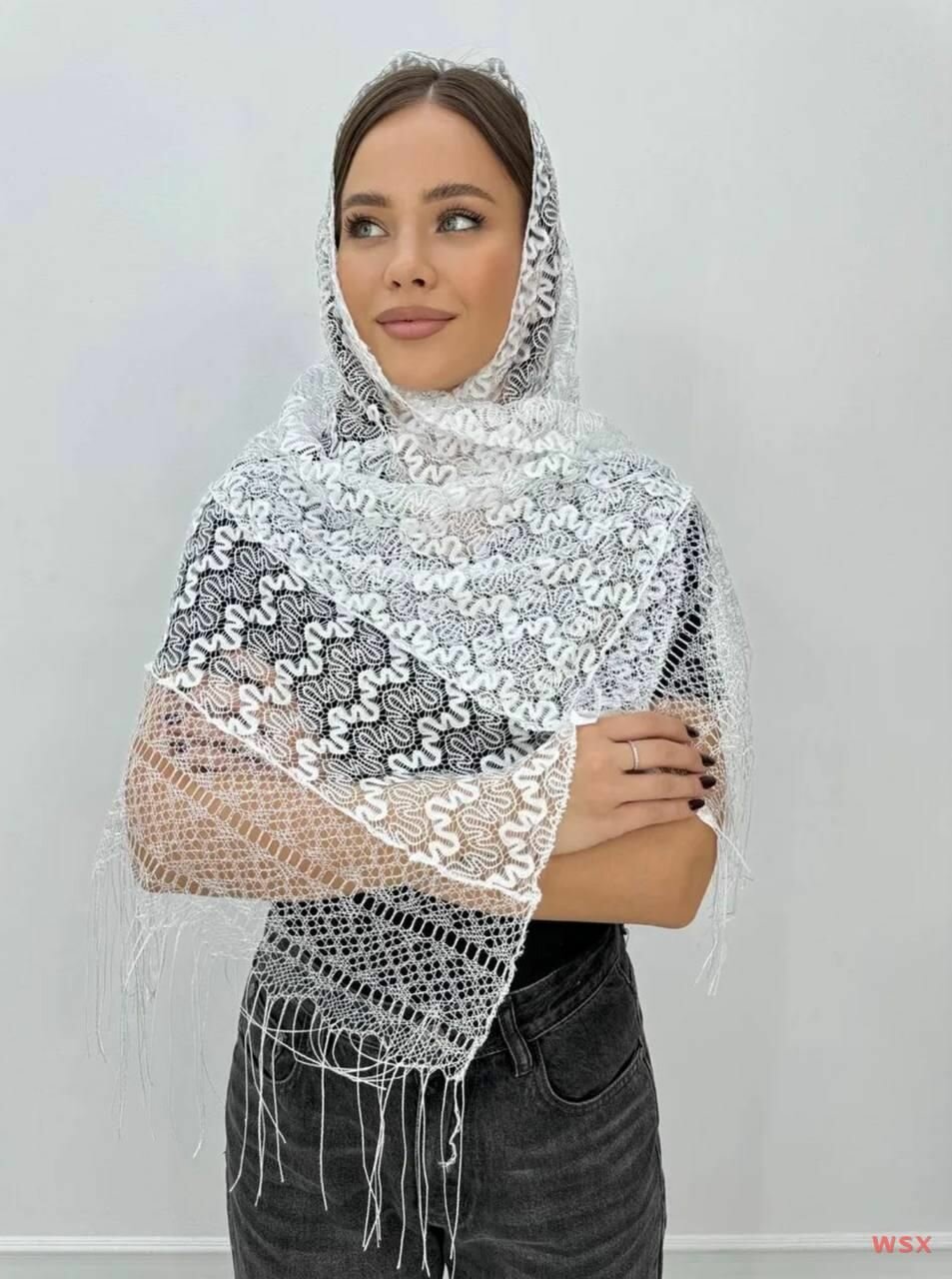 Платок-капюшон для женщин