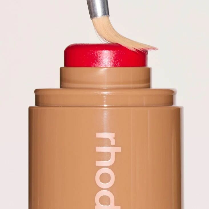 Rhode Кремовые румяна Pocket Blush (Candy Apple) 5,3 г