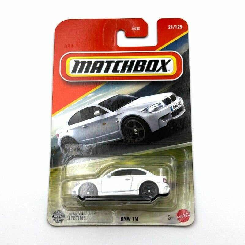 Машинка Matchbox Toys 1:64 Scale Die-Cast Basic Car 30782 BMW 1M