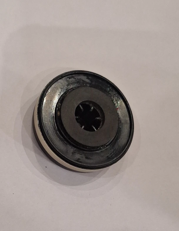 Подставка (ножка) ресивера KENWOOD (KRF-V6020)