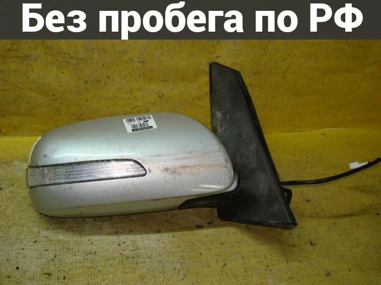 Зеркало Право с пробегом Toyota Prius NHW20